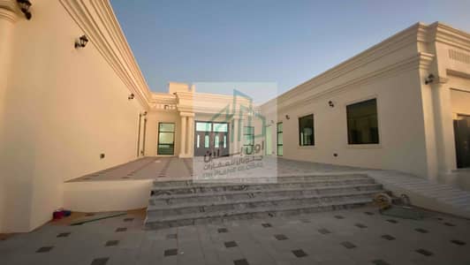 For rent: A very luxurious villa in Riyadh, first tenant. The villa ...