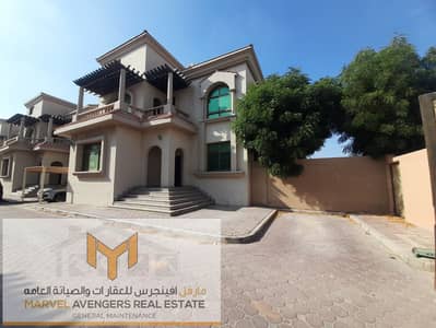 With Driver Room 5BR Villa And Maidroom / Private Yard / Nice Compound ...