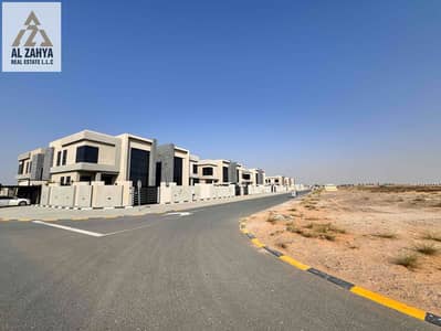 SCHOOL FACING TOWNHOUSE PLOT || 36 Months Payment Plan || 1722 sqft ...