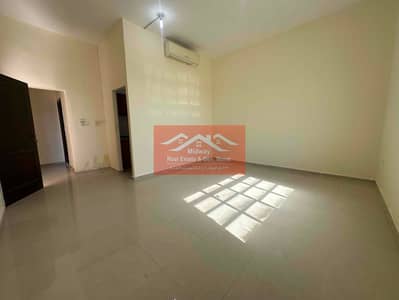 WONDERFUL BIG STUDIO WITH SEPARATE BIG KITCHEN SEPARATE WASHROOM AVAILABLE PRIME LOCATION IN MBZ ...