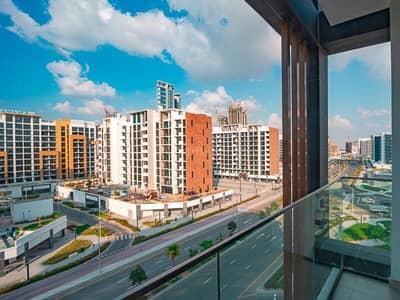 CORNER/BOULEVARD VIEW/ VACANT ON TRANSFER | Bayut.com