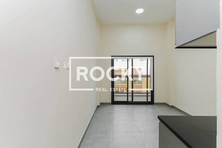 Cozy Central A/C Studios for Family & Executives near ADCB Metro ...