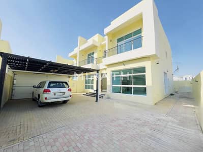 CORNAR SPECIOUS UPGRADED COMPOUND VILLA | Bayut.com