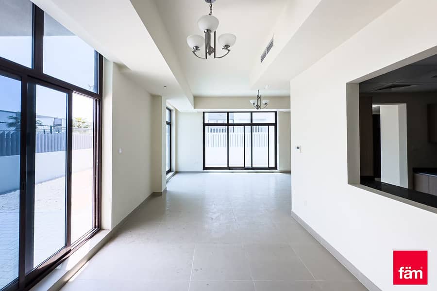 Corner Unit | Biggest Plot | Single Row | Bayut.com