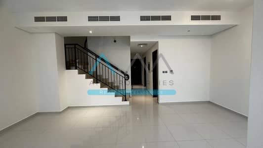 Spacious 3-Bedroom Villa with Maid's Room and 5 Bathrooms for Rent in ...