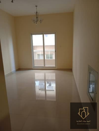 Apartment for rent in Ajman - Al Rawda 1! Spacious room and hall, 2 ...