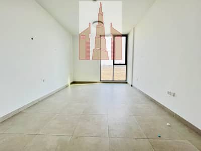 Spacious and very nice studio apartment with all facilities in Al Jada ...