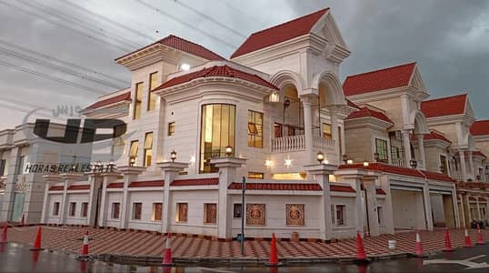 Majlis with a private entrance. Spacious living room. One master ...