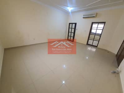 VIP VERY SPECIOUS BIG STUDIO APARTMENT AVALAIBLE WITH SEPARATE KITCHEN AND AWESOME WASHROOM IN ...