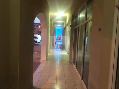 SHOP FOR RENT IN FRANCE CLUSTER . SHOP VERY NEAT AND CLEAN . MIDDLE AND ...