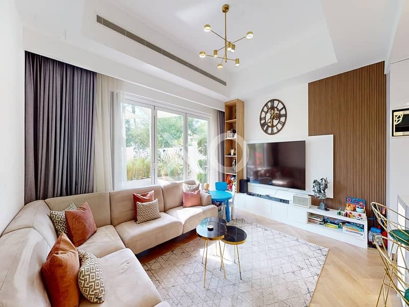 Fully Upgraded | Single Row | Large Plot | Bayut.com