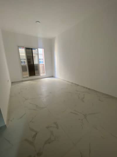 For annual rent, two rooms and a hall, Al Jurf, 2 first residents, 3 ...