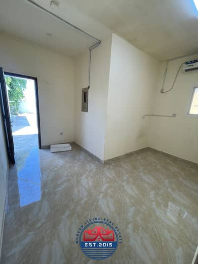 PRIVATE ENTRANCE CHEAPEST 1 BEDROOMS HALL 2000 MONTHLY WALKING DISTANCE ...