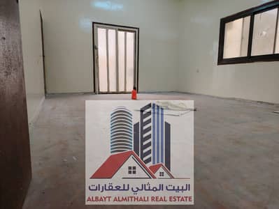 For Rent: Arabic House in Al Nuaimia - 4 Bedrooms, Living Room at an ...