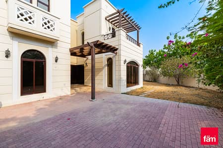 4 bed+Maids Corner Big plot Single Row | Bayut.com