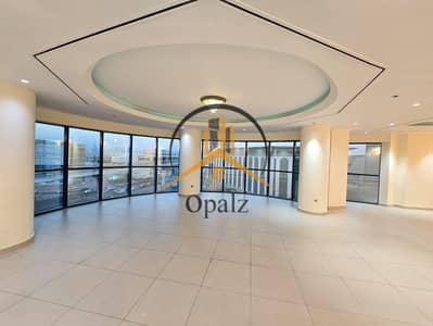 Big Size || Mall Inside || Chiller Free || Near To Metro | Bayut.com