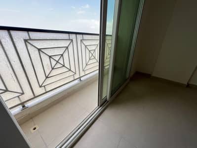 Lavish 1bhk available with balcony close to bus terminal muwaileh ...