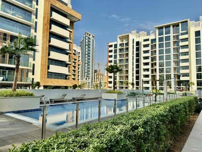 Huge Terrace // Pool Side View // Chiller Free | Bayut.com