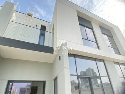 Stunning 3 BR + Maids | Best Layout | Vacant | Bayut.com