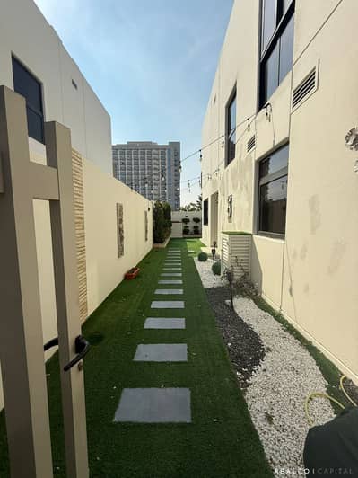 VERY WELL CONDITION CORNER LAYOUT L SHAPE GARDEN UNIT FOR RENT single row | Bayut.com