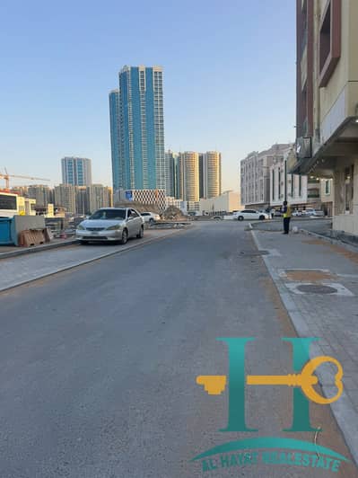 Residential and commercial land in Al Rashidiya 1, Ajman (ground floor ...