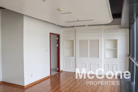 Fitted | Pantry | Balcony | Vacant | Bayut.com