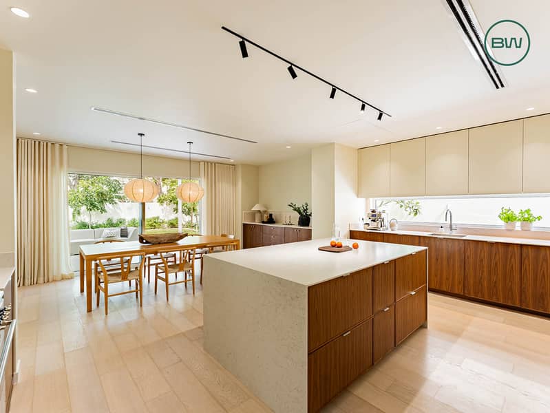 PERFECT FAMILY HOME | BEAUTIFULLY RENOVATED | Bayut.com