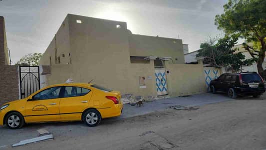 lilbaye fila fi mintaqat alsabkhat thalath ghuraf wasalat wamajlis ...