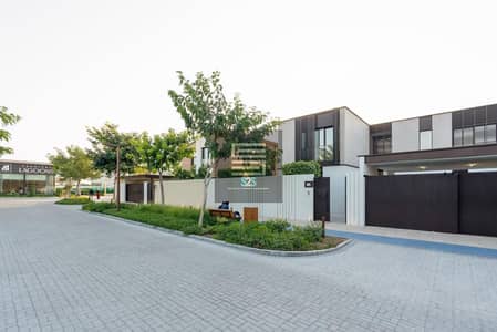 In Demand: Single Row Corner, Premium Finish | Bayut.com