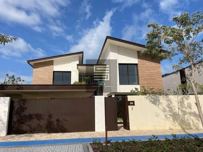 Single Row Corner 5 Bed ! Best Deal | High Ceiling | Bayut.com