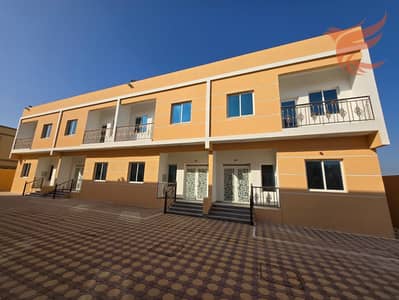 DOUPLEX VILLA WITH 4BHK IN COMPLEX BRAND NEW WITH AIR CONDITIONS ONLY ...