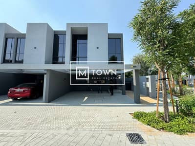 Ready to Move // Freehold // Corner Unit // SINGLE ROW | Bayut.com