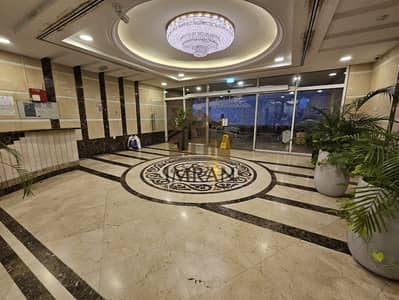 2BHK PRIME LOCATION • PARKING FREE • OPP SAHARA CENTER • NEAR TO DXB ...