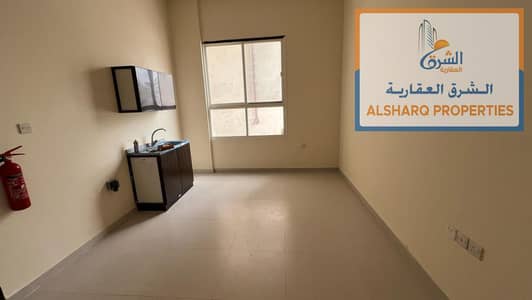 First-class studio apartment in a new building for families, in a prime ...