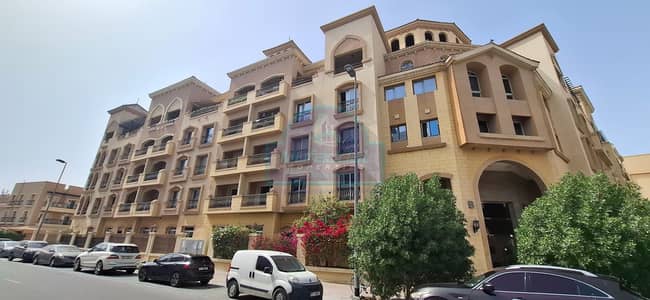 DIAMOND VIEWS-4 | 01-BHK | FURNISHED | VACANT | NEAR CIRCLE MALL ...