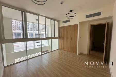 4 Parking | Closed Loft Room | Maids Room | Bayut.com