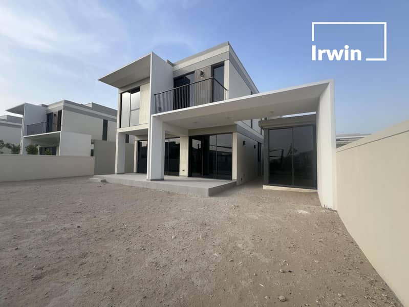 Prime Location | Spacious Layout | View Today | Bayut.com