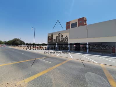 For rent 4 commercial shops, area 7015 feet, on a main street for any ...