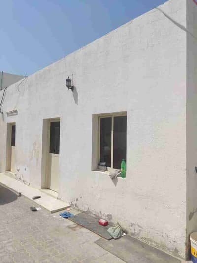 lilbaye bayt fi alghafiat fi 4 ghuraf wamatbakh majir 25000 alf misahat ...