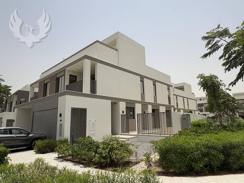 Large Plot| Upgraded | Corner Unit | Bayut.com