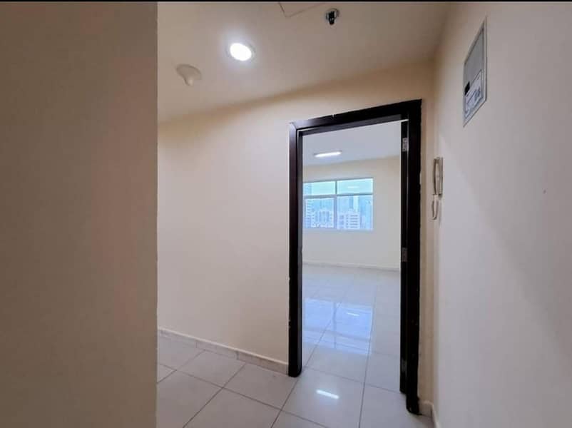 HOTT OFFER 36K 1 CHEQ 38K,4/6 CHEQS 1 MONTH FREE 2 BR HALL APARTMENT ...