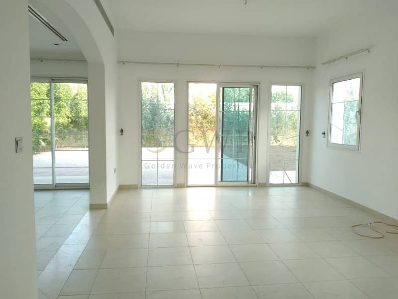 Vacant Villa | District 9 | Massive Plot | Bayut.com