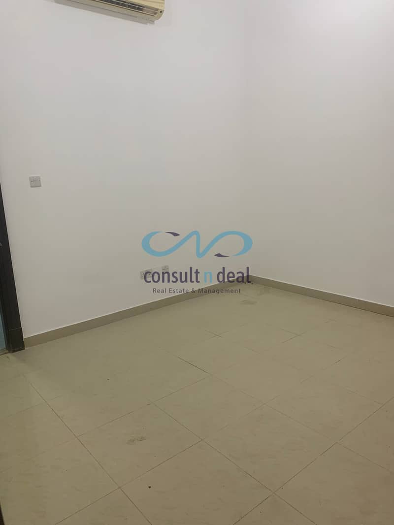 Fantastic Studio With Private Entrance Near Mayzed Mall Earth Super ...