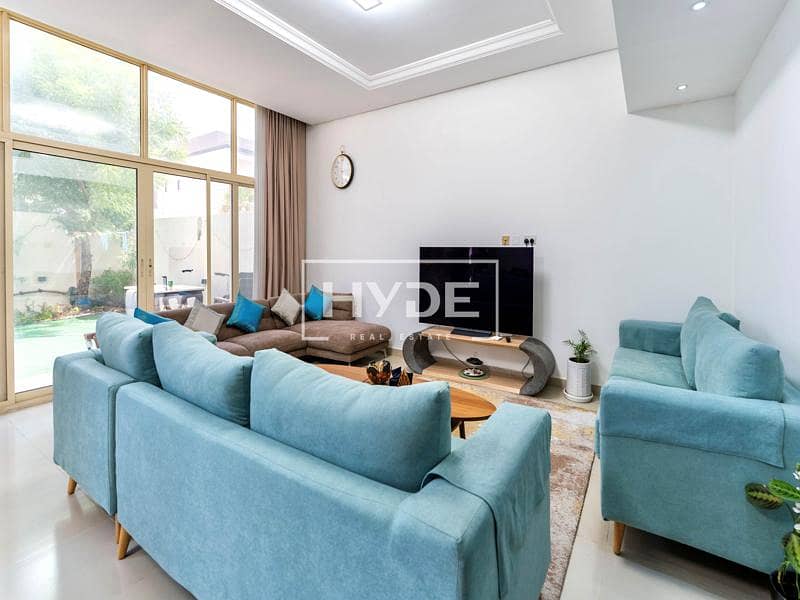 4 Beds | Amazing | LARGE | Private Pool | Bayut.com