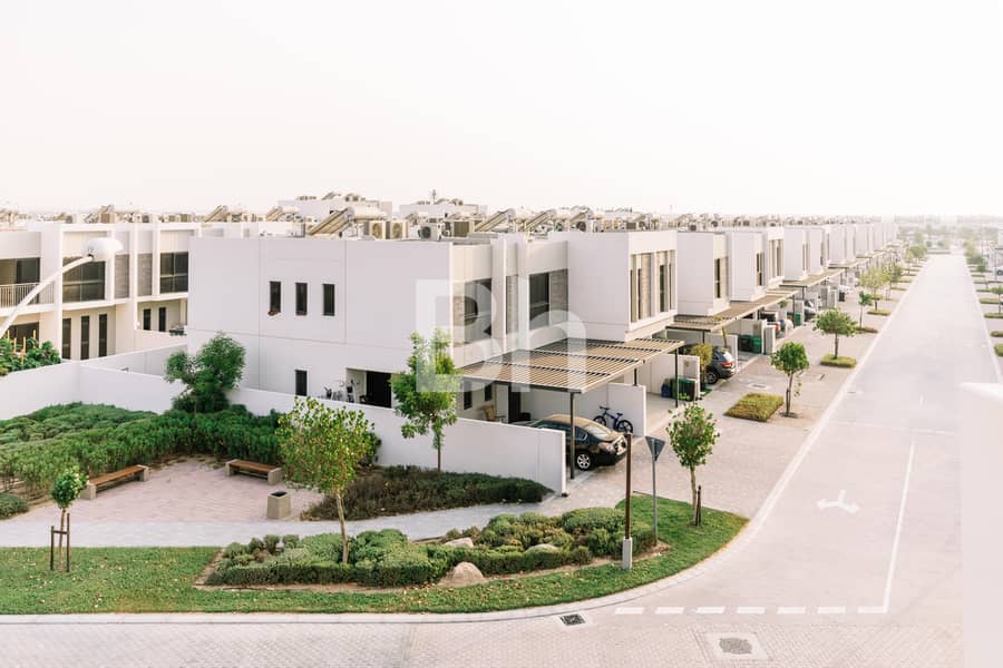 Single Row | Desert View | Vacant | Bayut.com