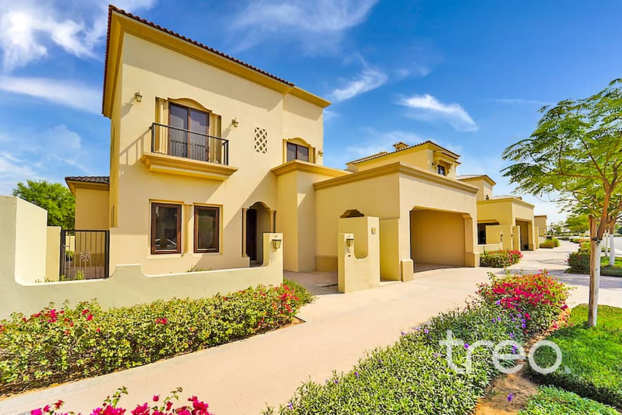 Quiet Plot | Backing Green Belt | Single Row | VOT | Bayut.com