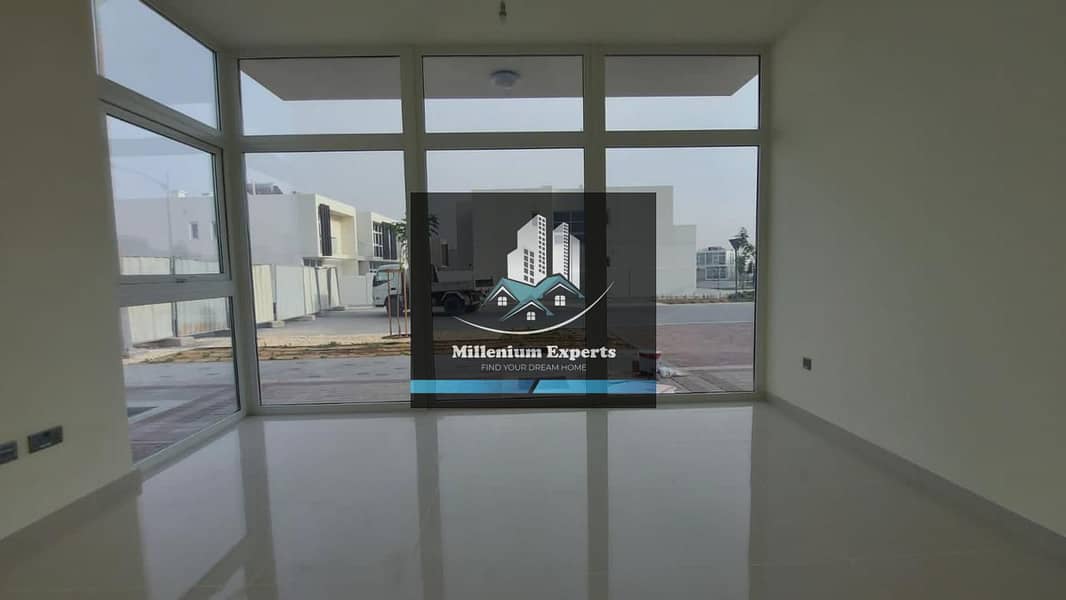 LUXURY SPACIOUS 6BEDROOMS PLUS MAID V2 FOR RENT READY TO MOVE | Bayut.com