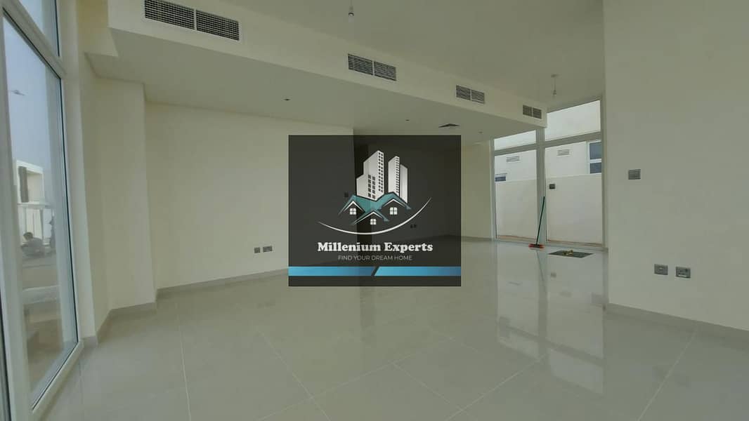 LUXURY SPACIOUS 6BEDROOMS PLUS MAID V2 FOR RENT READY TO MOVE | Bayut.com