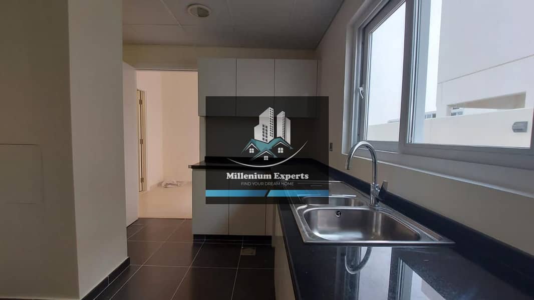 LUXURY SPACIOUS 6BEDROOMS PLUS MAID V2 FOR RENT READY TO MOVE | Bayut.com