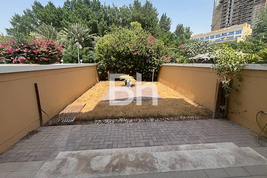 Spacious Townhouse in JVT | Arabian Townhouse | Bayut.com